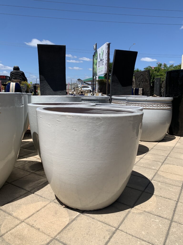 Big Egg Pot WHITE | Down to Earth Garden Supplies